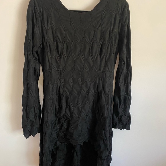 Disturbia | Dresses | Disturbia Black Textured Long Sleeve Asymmetrical ...